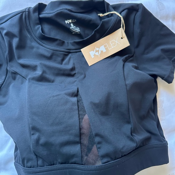 POPFLEX | Tops | Popflex Crop Top Bra Size Small In Black Color | Poshmark